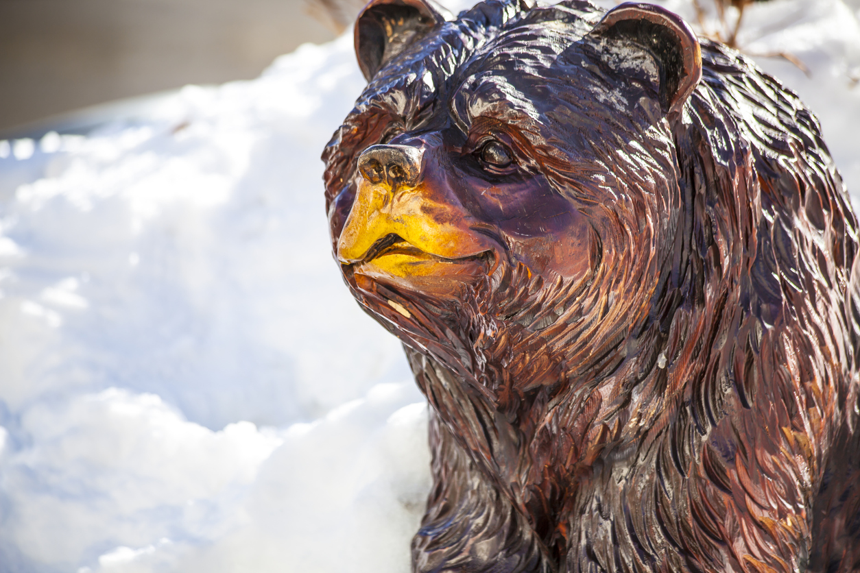 13 Incredible Chainsaw Animal Wood Carvings and the Talented People Who ...