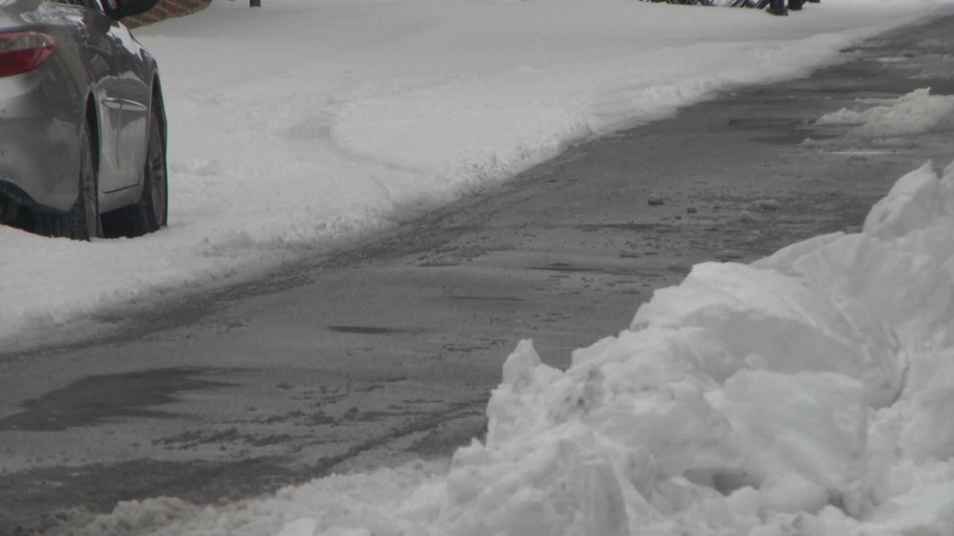 Crashes near 1,000 across Virginia during winter weather
