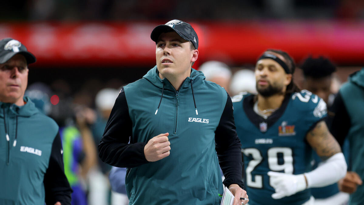 Eagles Offensive Coordinator Kellen Moore Lands Head Coaching Gig: Report