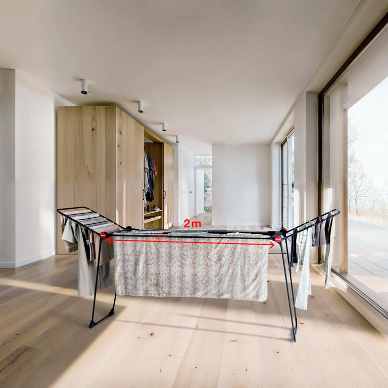 Sušák nejen na velké kusy prádla: Vileda Infinity Flex