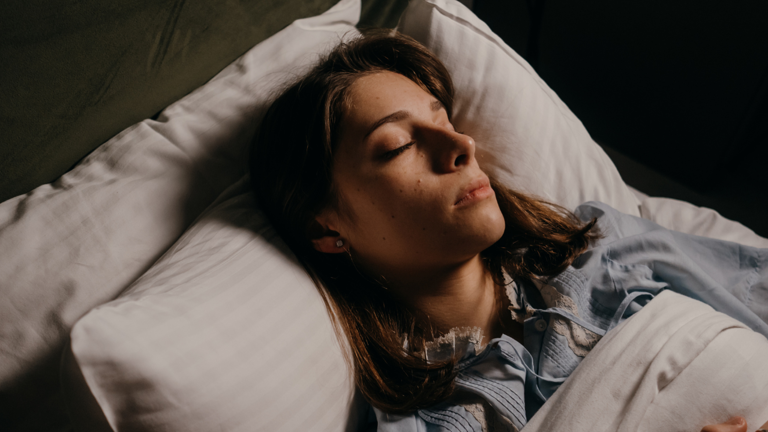 7 surprising benefits of getting 8 hours of sleep every night
