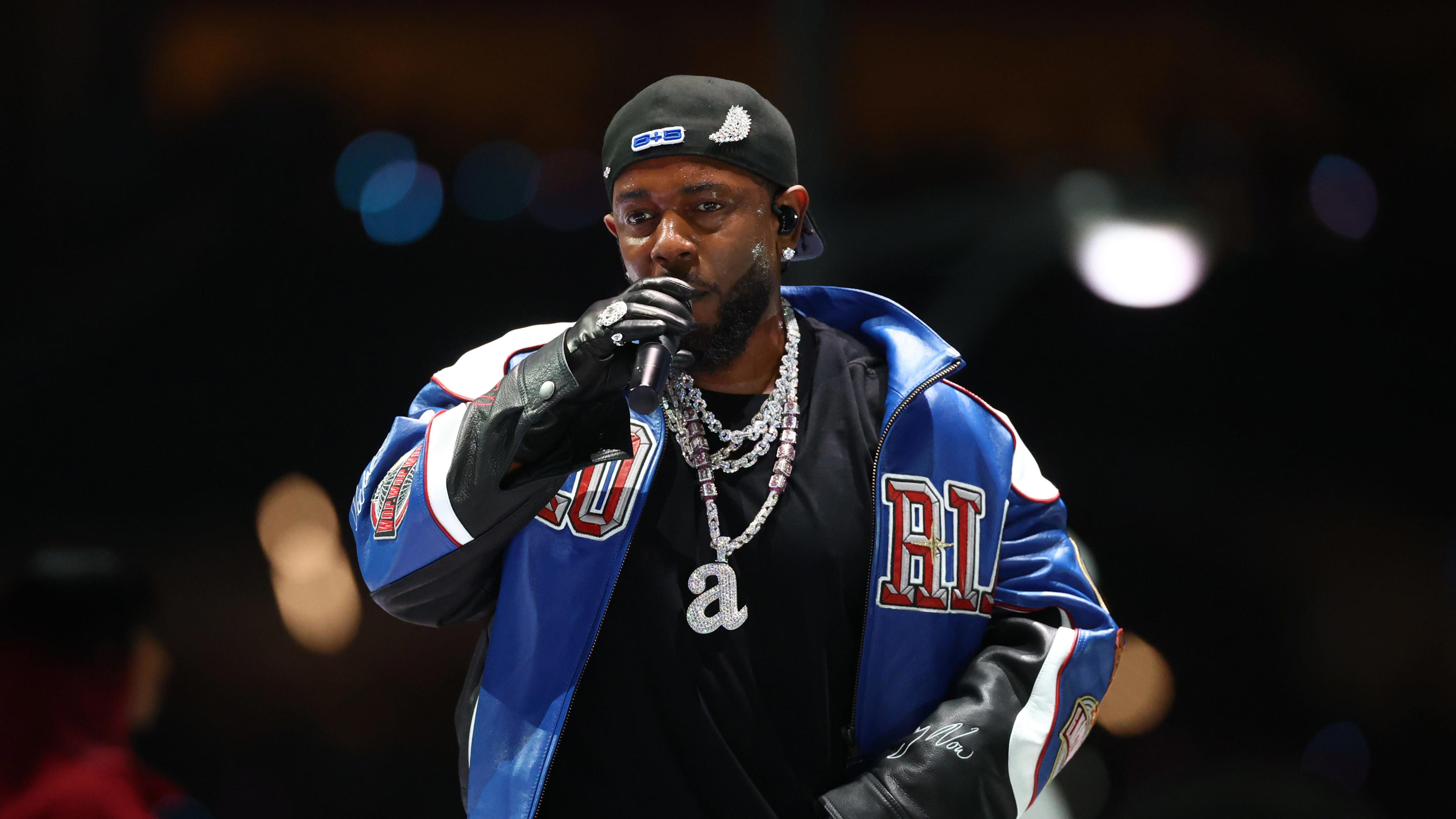 Kendrick Lamar might've had the GOAT Super Bowl show