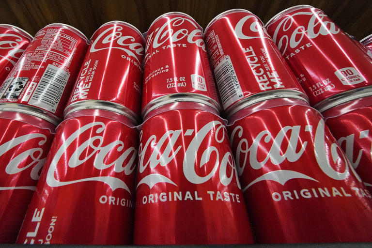 Coca-Cola reverses sales volume slide, sending revenue up 6% in the ...