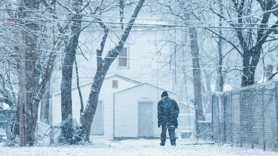 Rainy forecast renews debris slide fears in Southern California as ...