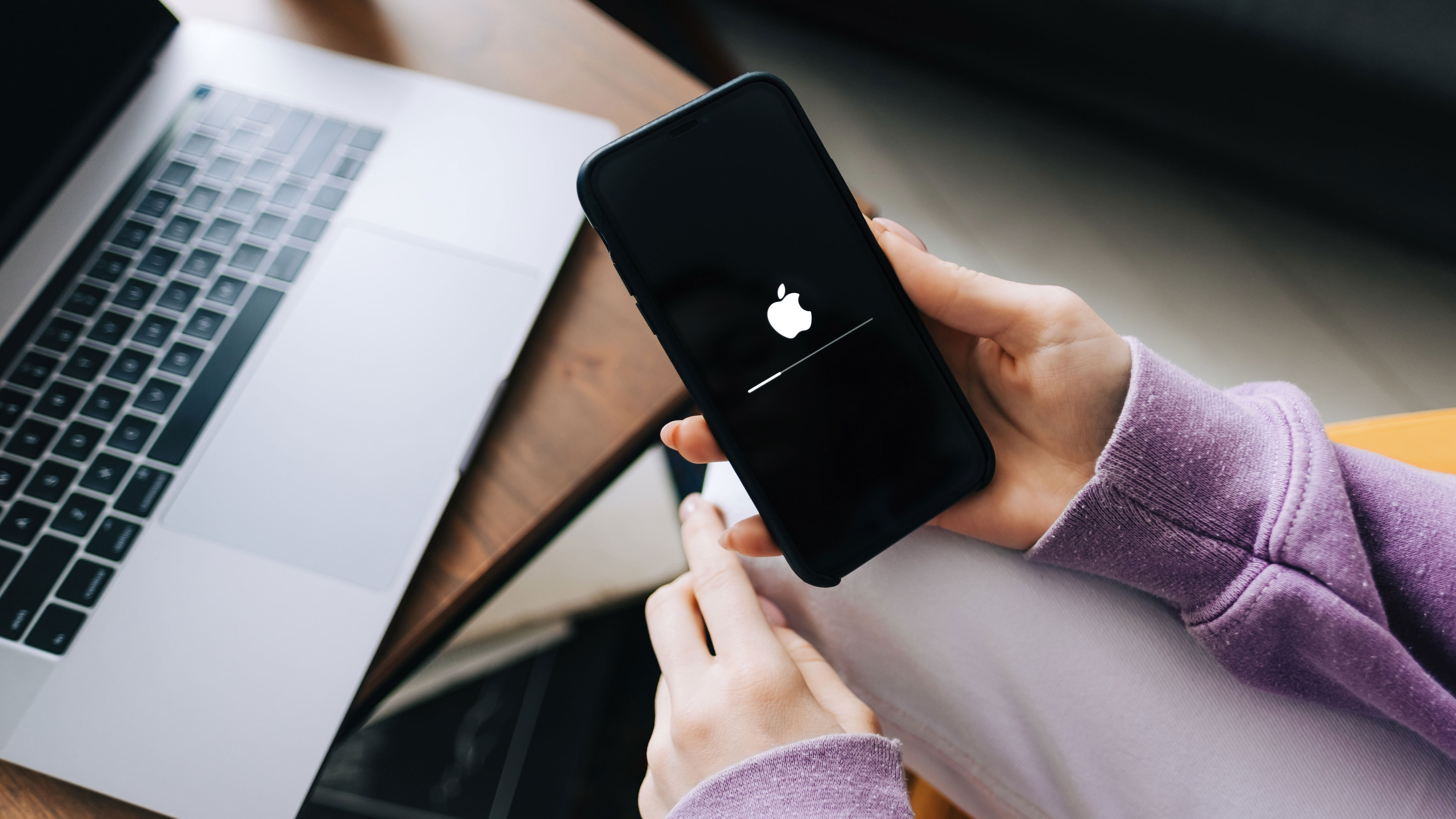 Apple's Latest Security Patch Fixes Two Actively Exploited Zero-Day ...