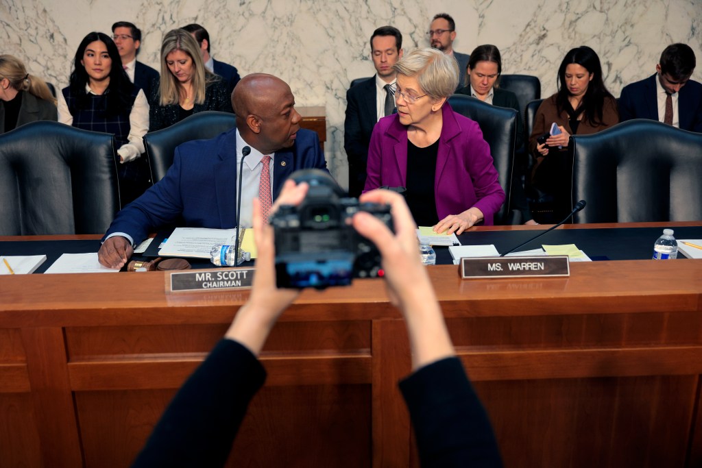 Fed Chair Jerome Powell in no hurry to cut rates because the economy is ...