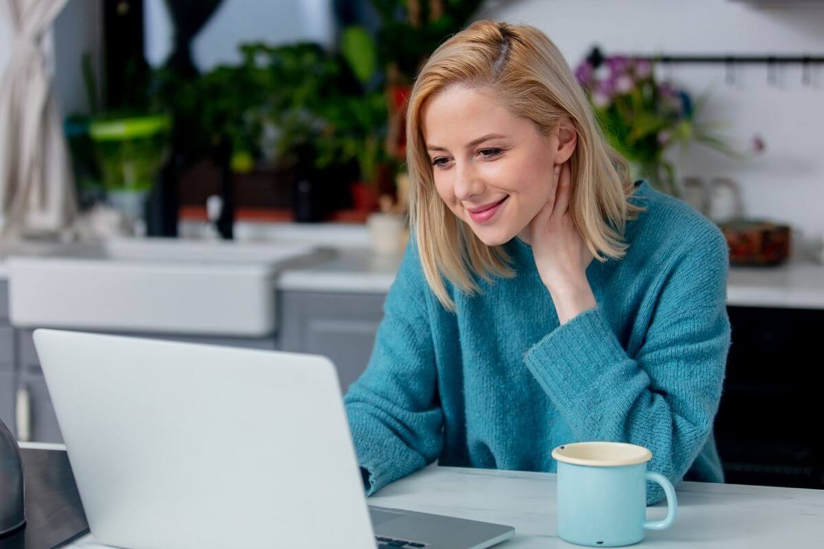21 Perfect Work from Home Jobs without Talking