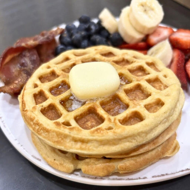 Fuel your morning: High-protein no-flour waffles