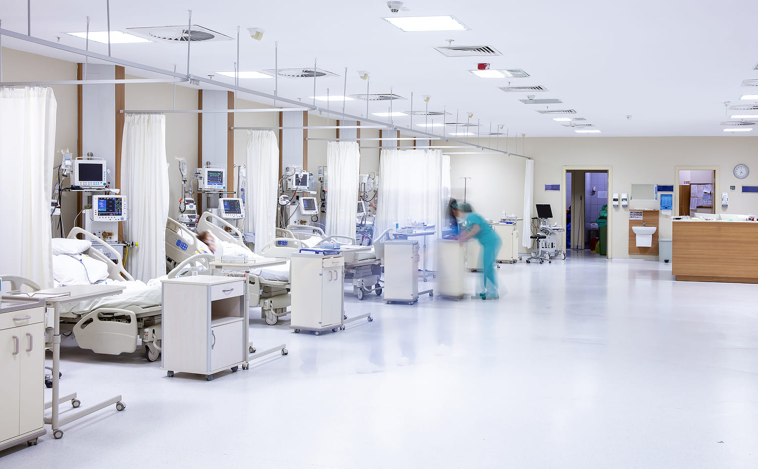 This flu season may be the worst in over a decade. Doctors share the ...