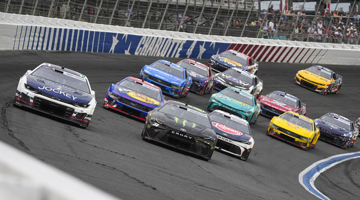 Charlotte Motor Speedway Oval 2025 NASCAR Track Profile