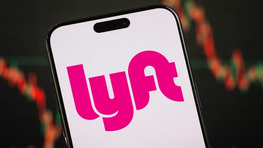 Lyft Aims to Launch Driverless Ride Options in Dallas in 2026