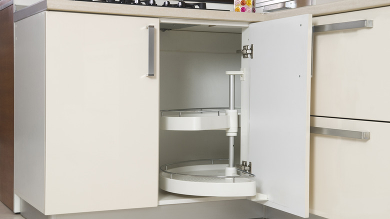 Ditch Your Lazy Susan For An Alternative Storage Solution That ...