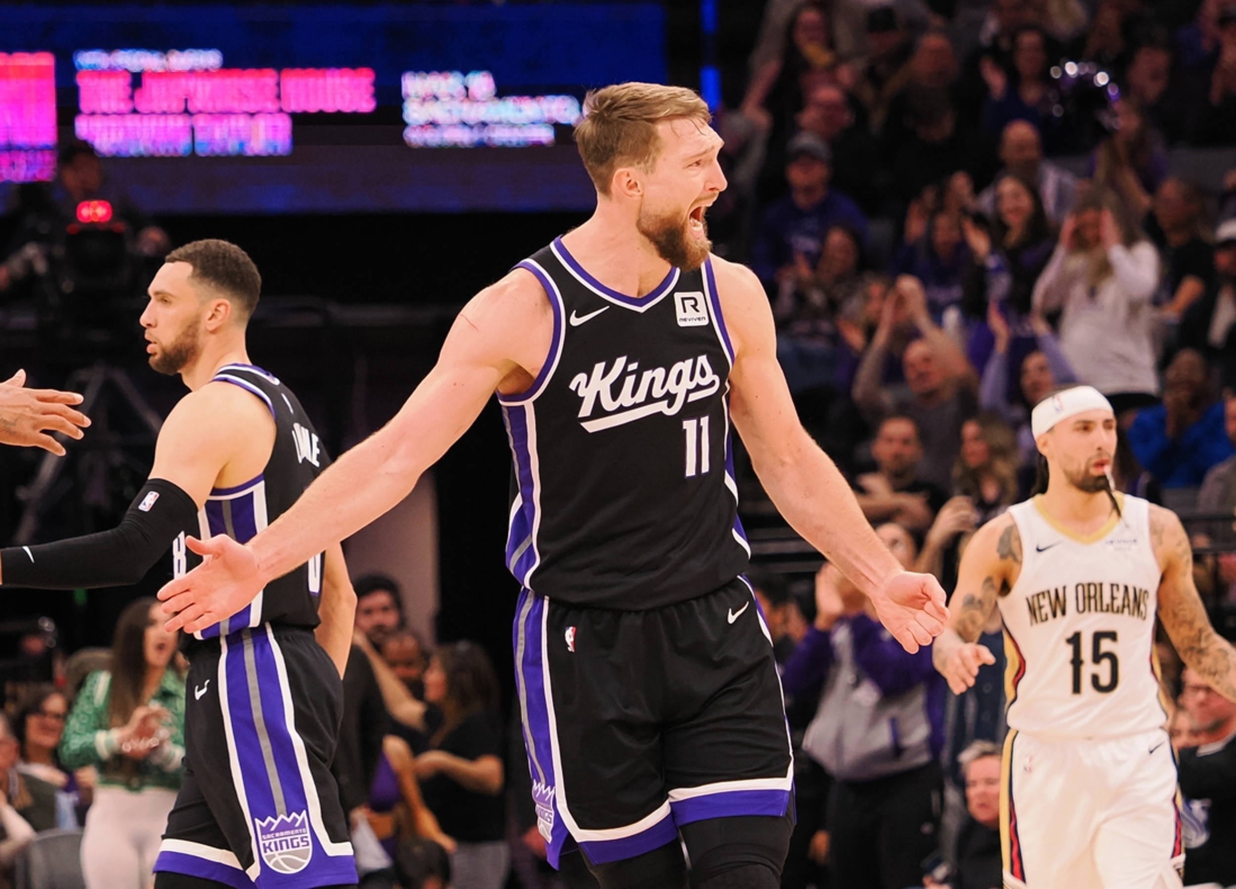 Kings out to boost playoff hopes vs. last-place Pelicans