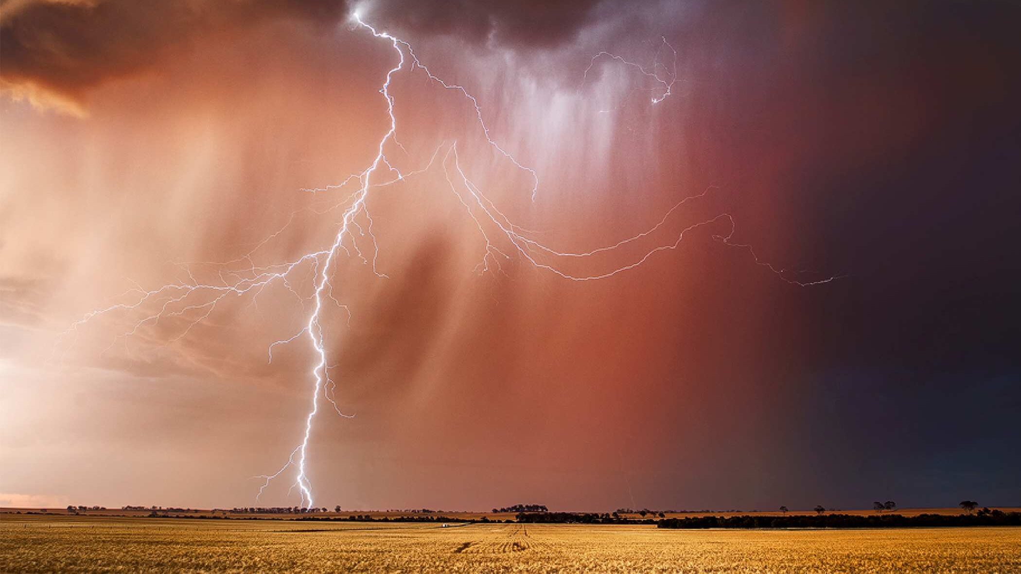 NASA, Australian scientists to track lightning-sparked bushfires from space