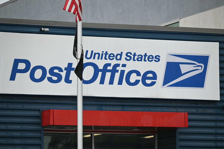 Post office to close all branches for 24 hours next week but other ...