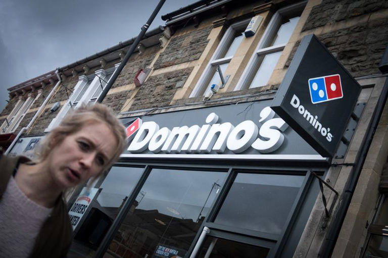 Huge pizza chain closes over 200 locations as sales slump