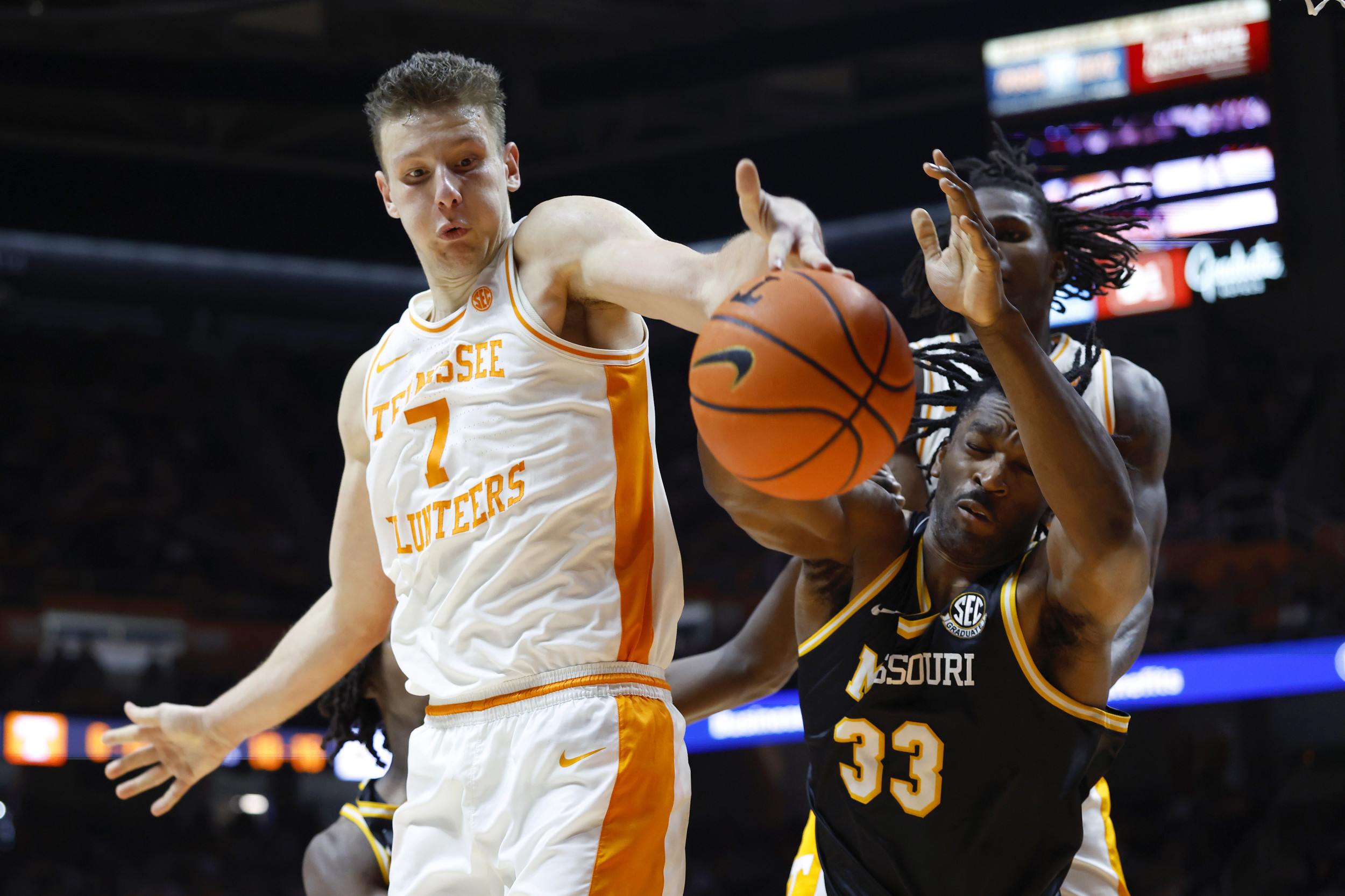 How to Watch Tennessee vs Kentucky: Live Stream Men's College ...