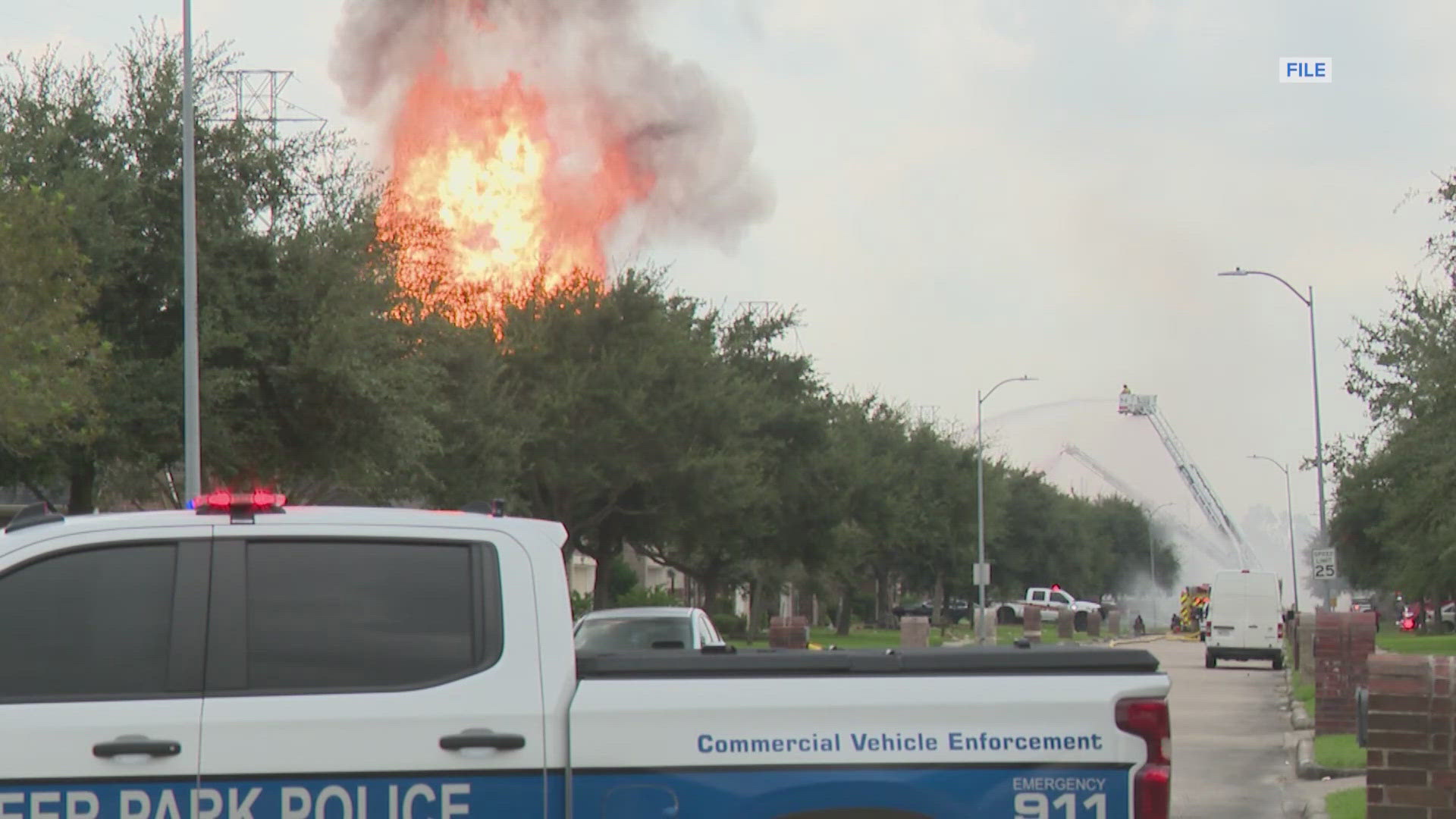 Report clears pipeline company after Sept. explosion in Deer Park