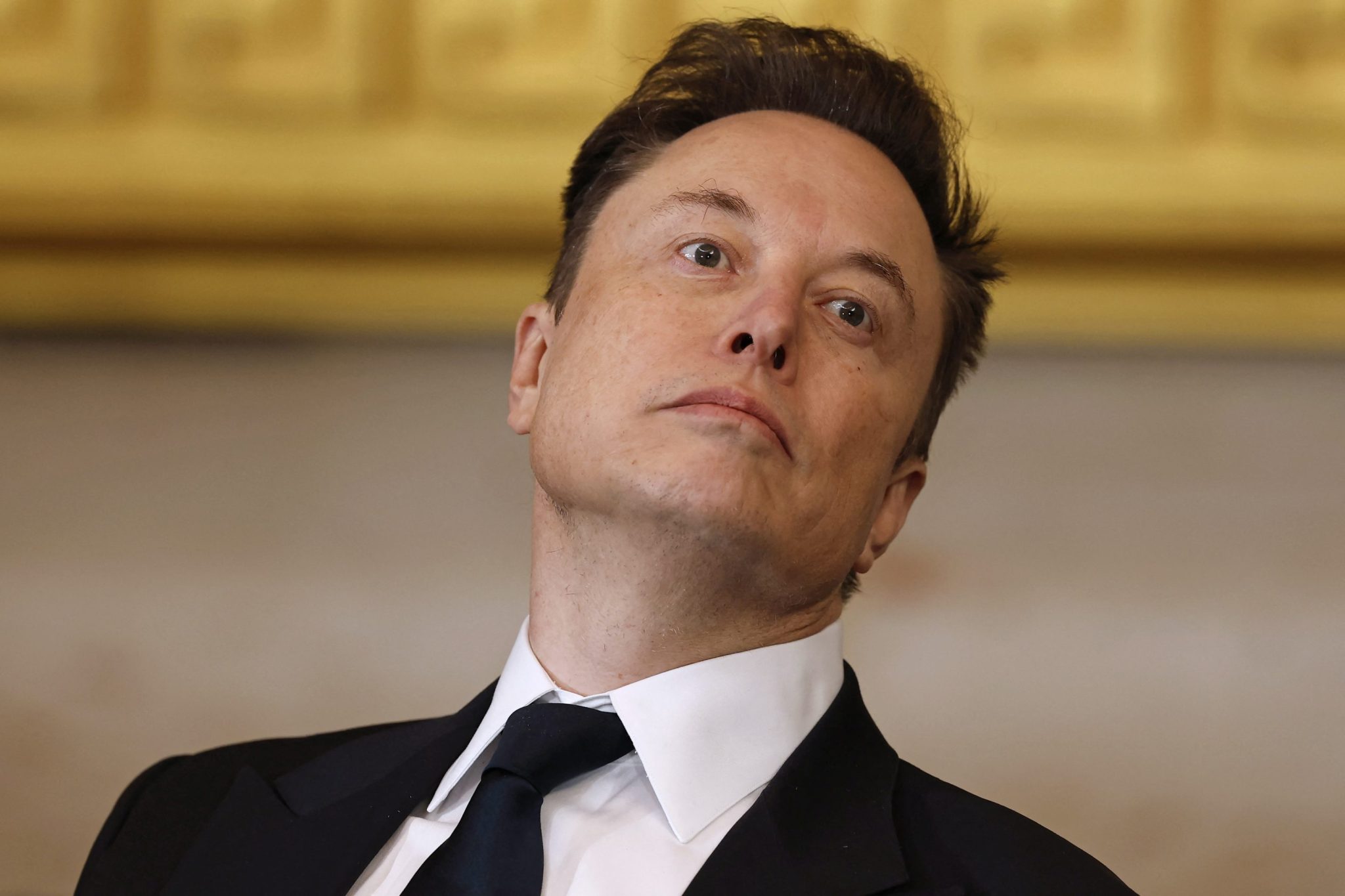Elon Musk’s net worth falls below $400 billion for the first time this ...