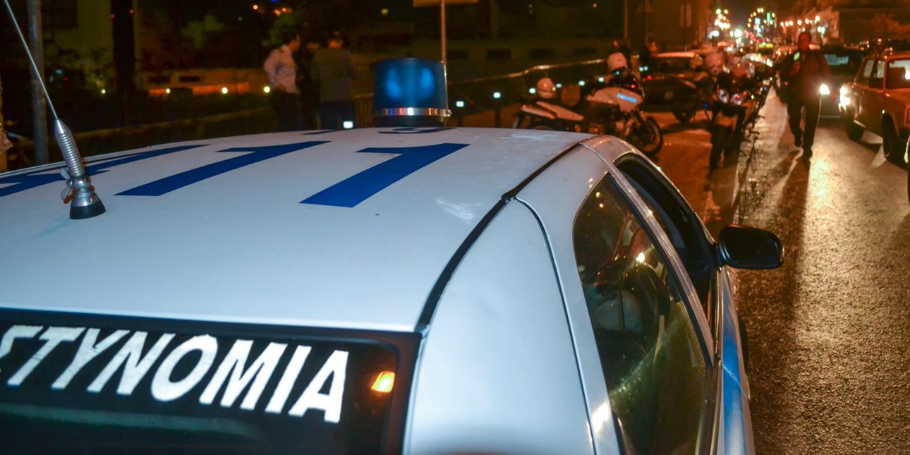 Μέγαρα: Μεθυσμένος οδηγός φορτηγού προκάλεσε τροχαίο και εξαφανίστηκε ...