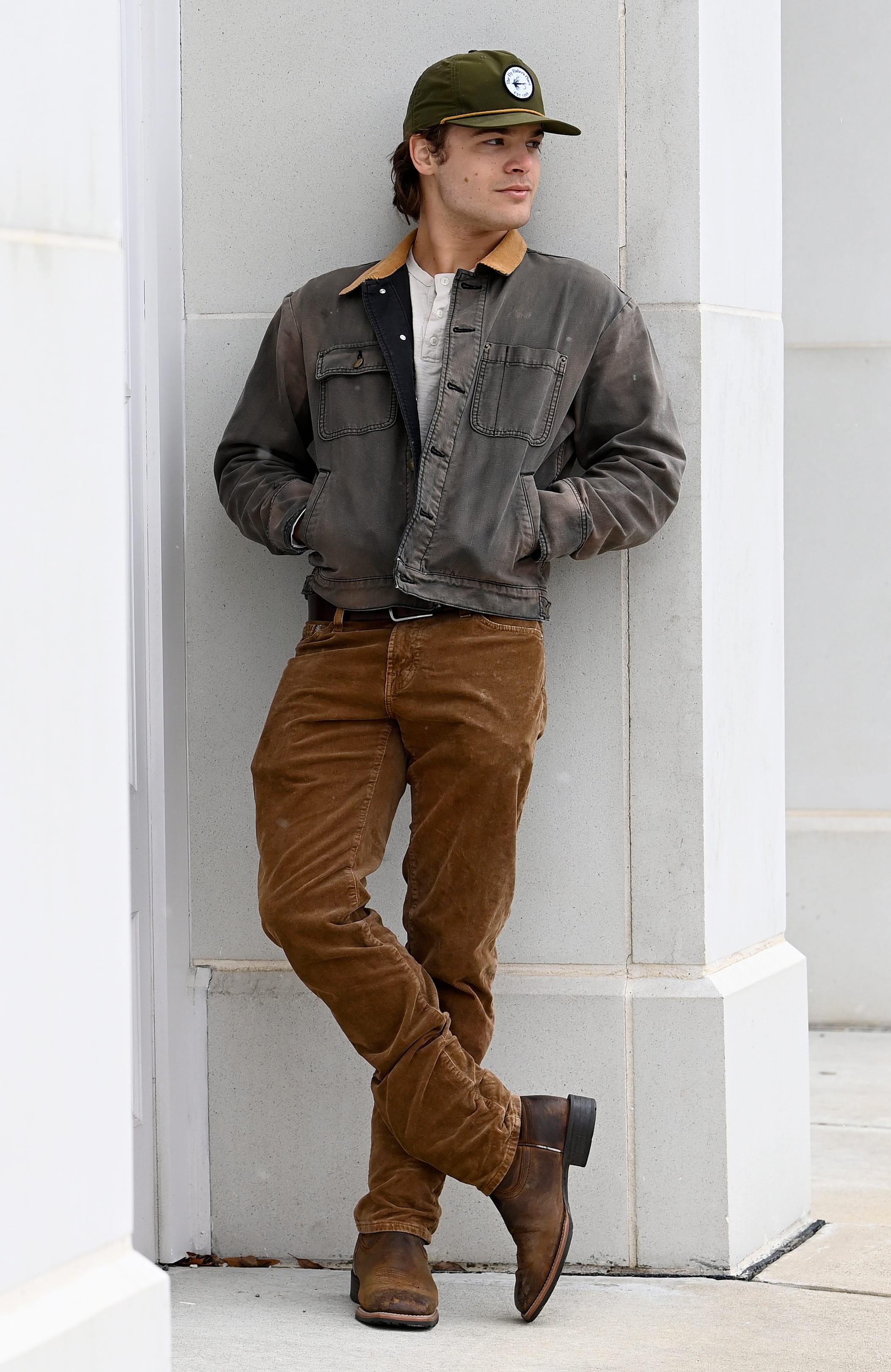 Nashville's Max McNown goes from busking on a Cali pier to sold-out ...