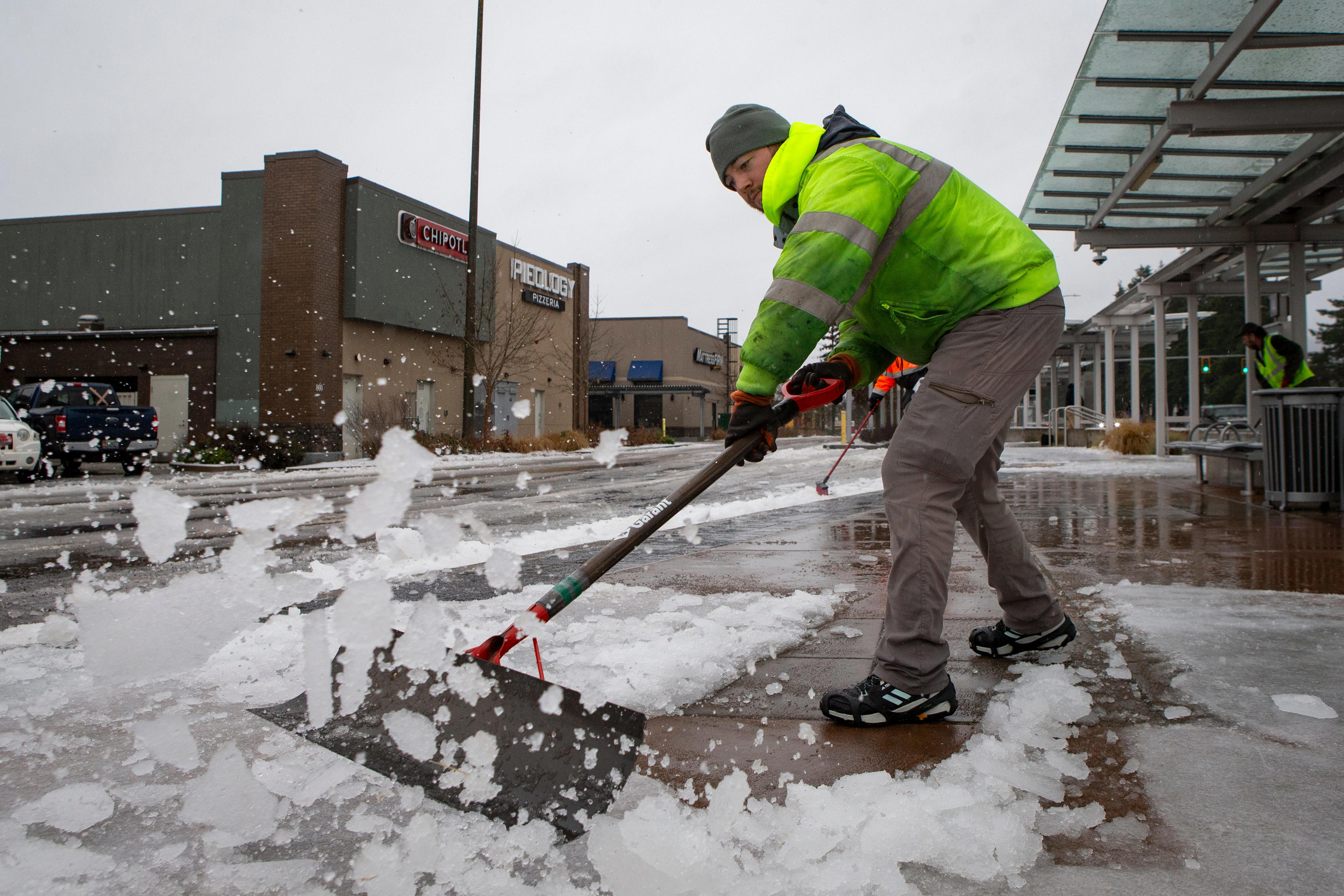 Ice storm warning issued for Eugene, much of Oregon's Willamette Valley