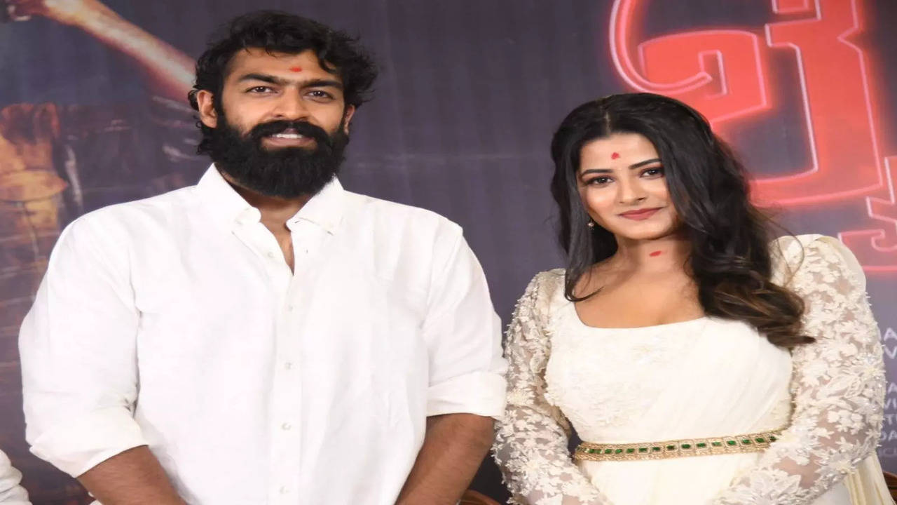 Duniya Vijay’s Daughter Monisha Debuts In ‘City Lights’ With Vinay Rajkumar As Film Goes On Floor