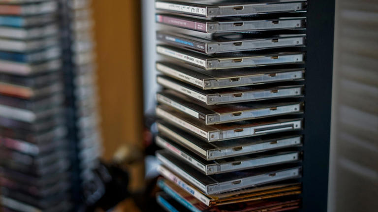 8 Ways To Repurpose CD And DVD Storage Racks Around Your Home And Garden