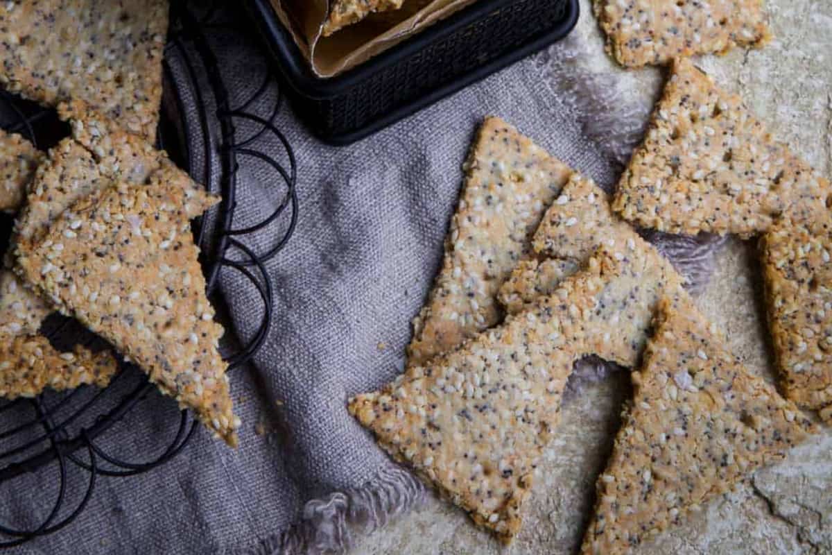 16 homemade crackers that are perfect for snacking