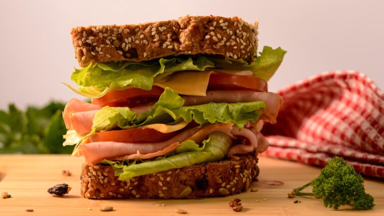 How to Make Delicious Sandwich Variations from One Base?