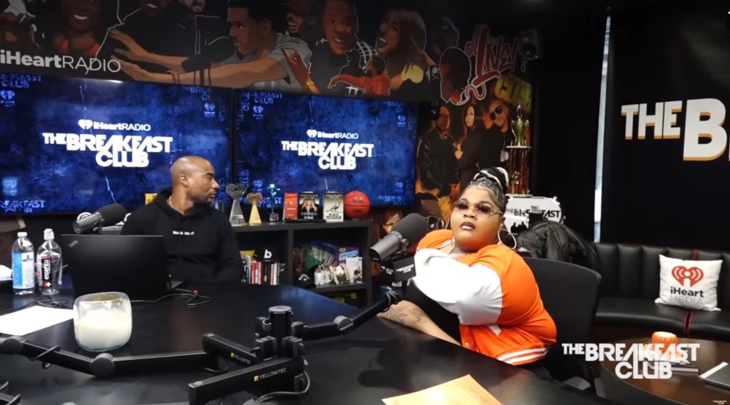 500-pound rapper suing Lyft over ride denial asks for couch over chair ...