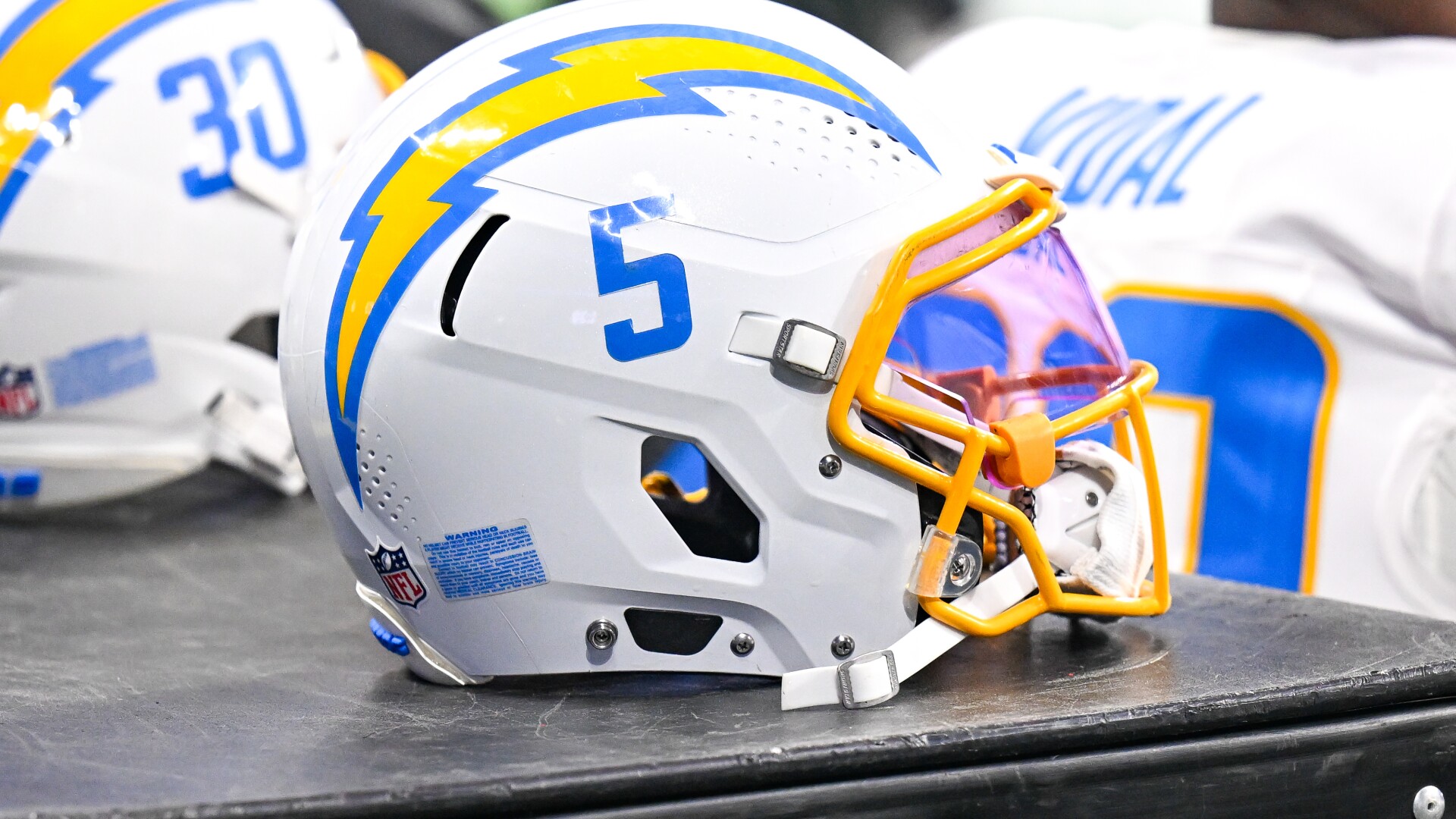 Chargers hire Adam Fuller as safeties coach