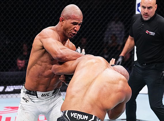 Gregory Rodrigues Believes Jared Cannonier is 'Paying a Price' for ...