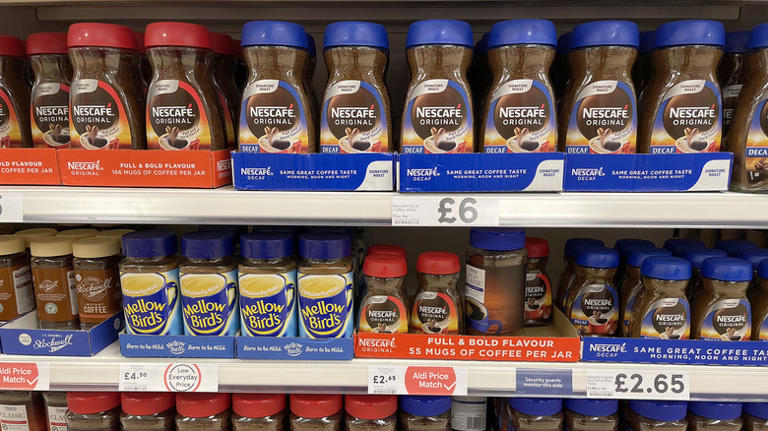 What's The Difference Between Instant And Ground Coffee?