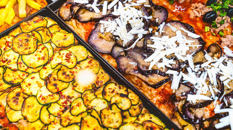 Pizza Napoletana Vs Pizza Al Taglio: What's The Difference?