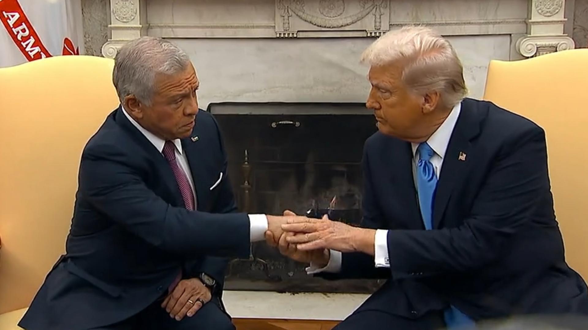 President Trump sits down with Jordanian King Abdullah II in the White ...