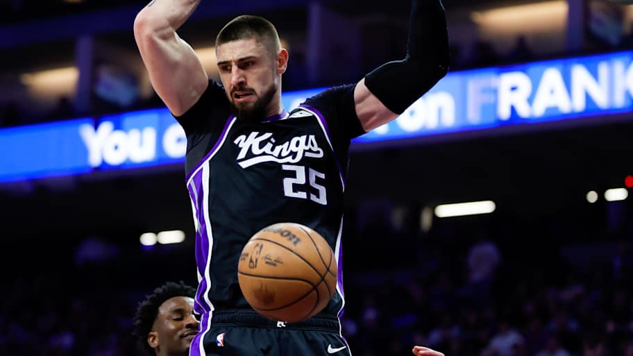 Former Sacramento Kings Big Man Signs With Lakers