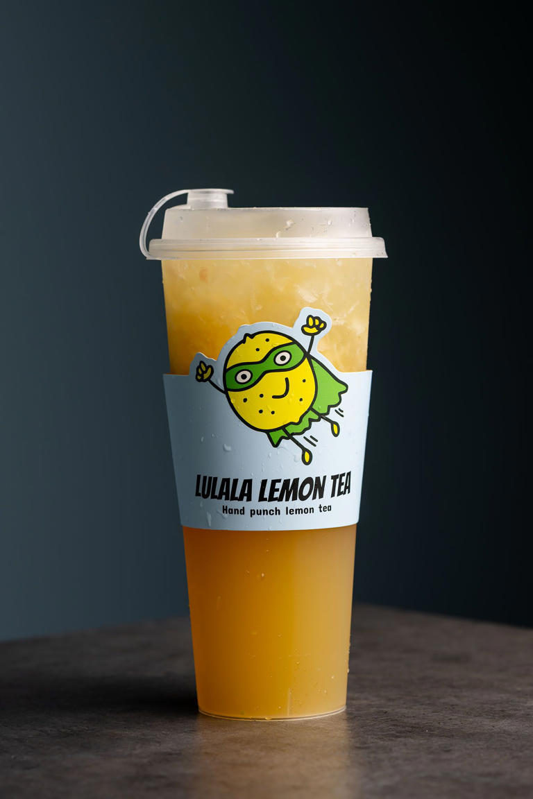 A New Shop in San Gabriel Serves ‘Duck Shit’ Lemon Tea and Fried Stinky Tofu