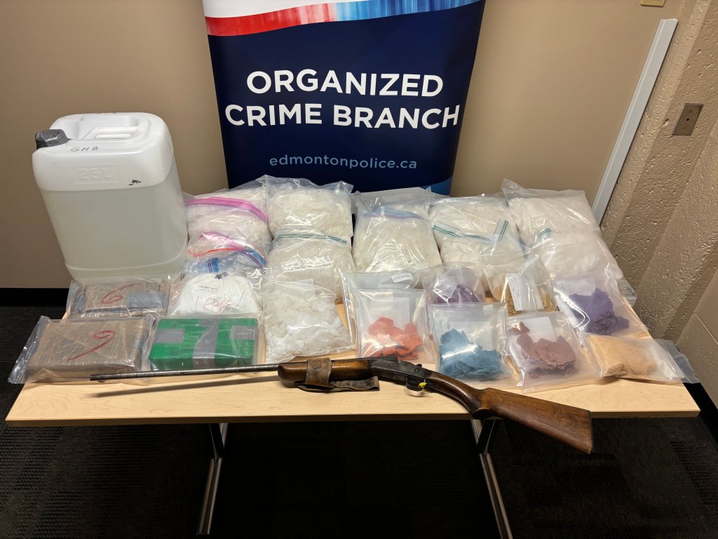 Fentanyl lab busted in north Edmonton, $450K in various drugs seized