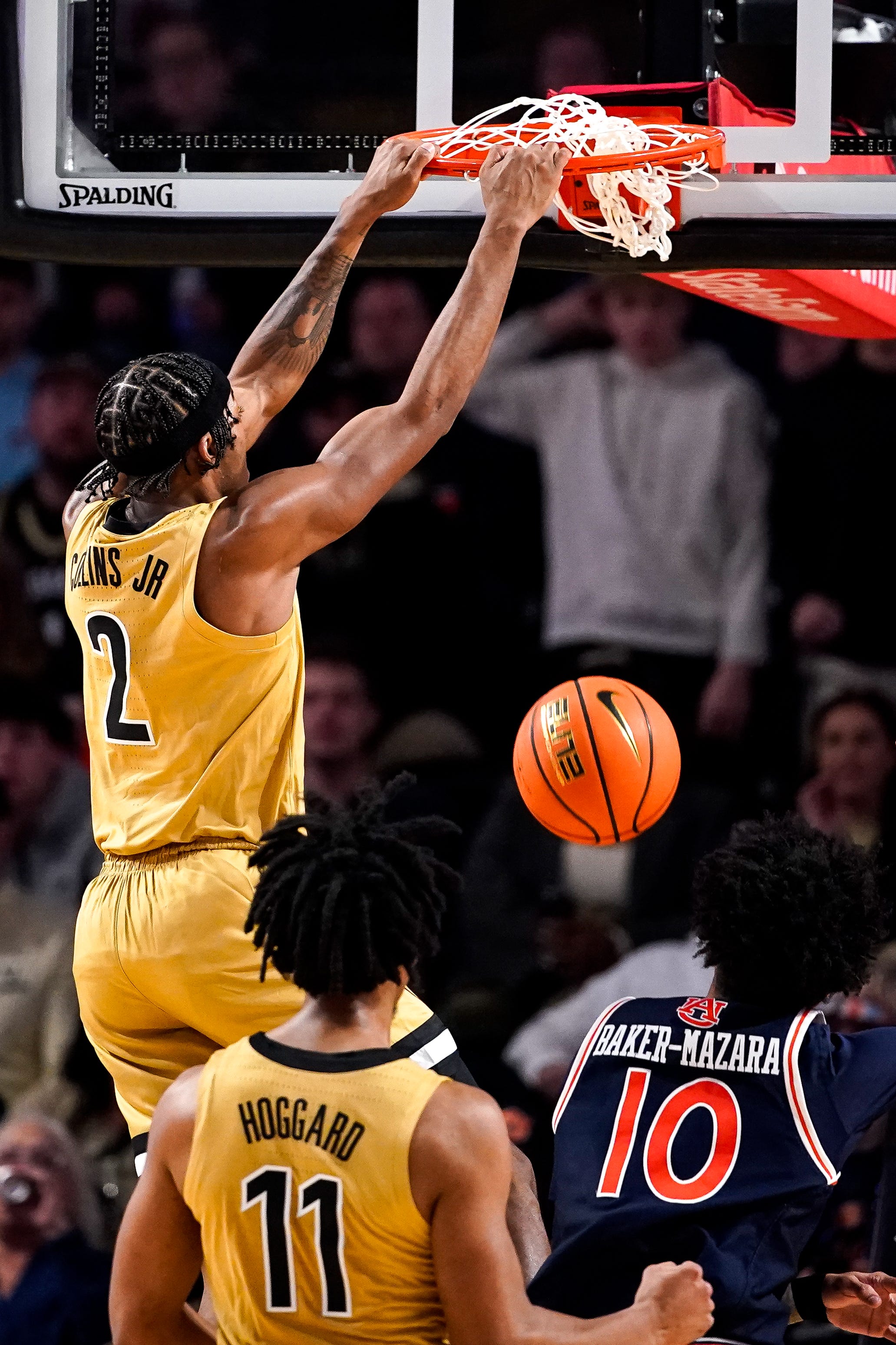 Vanderbilt basketball vs Auburn score: Commodores' run of home upsets ...