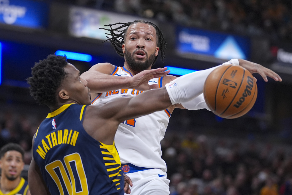 Karl-Anthony Towns scores 40 and Josh Hart has 30 to lead Knicks past ...