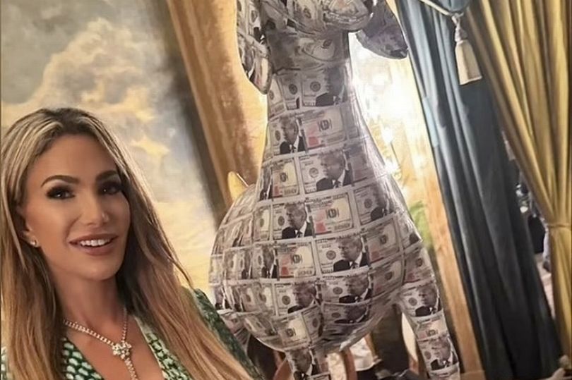 'Hideous' goat figure at Mar-a-Lago made from $100 bills showing Trump ...