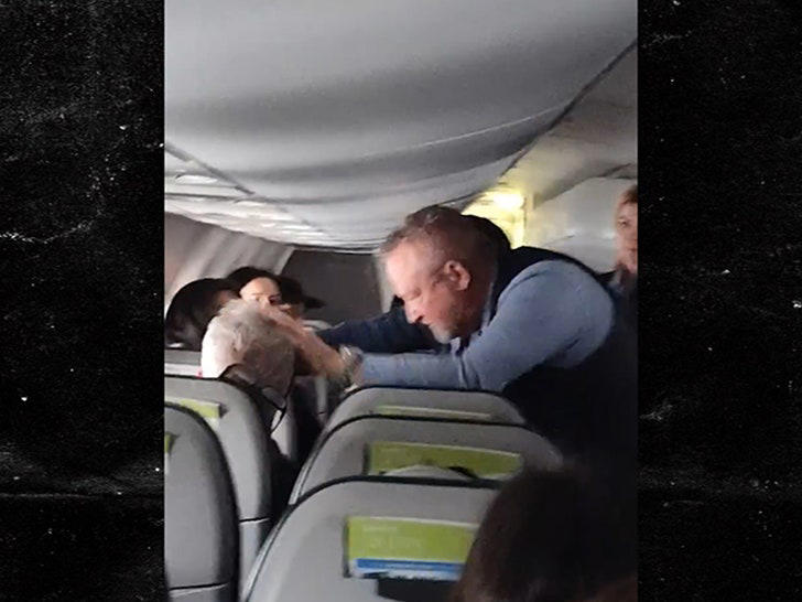 Alaska Airlines Incident on FBI Radar, Flight Crew Restrains Screaming Passenger