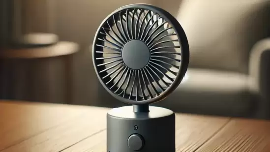 Best mini fans to keep you cool throughout the day | Top portable and ...