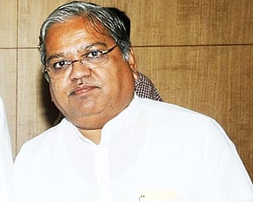 Union Home Minister assures of releasing funds for Upper Bhadra Project ...