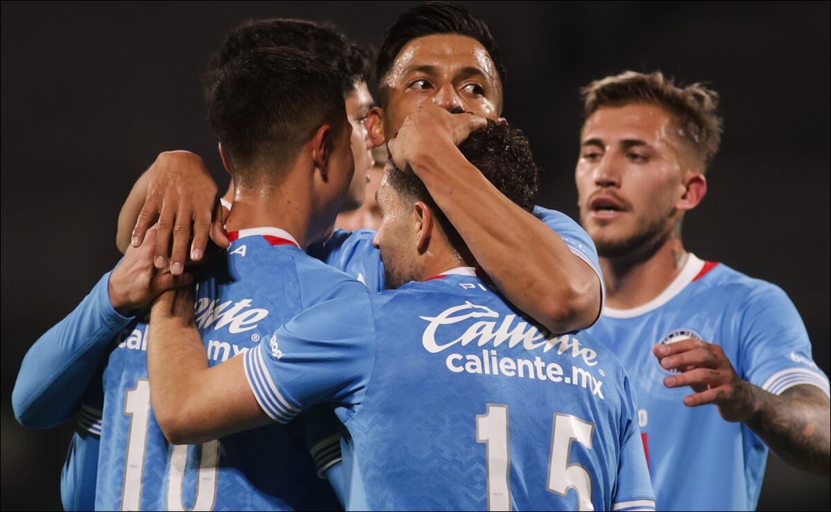Cruz Azul avanza a octavos de final en la Concachampions; aplastó al ...