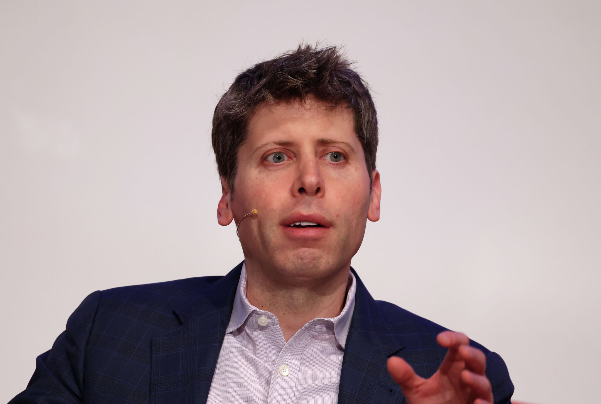 SF tech CEO Sam Altman bluntly diagnoses Elon Musk with 'insecurity'