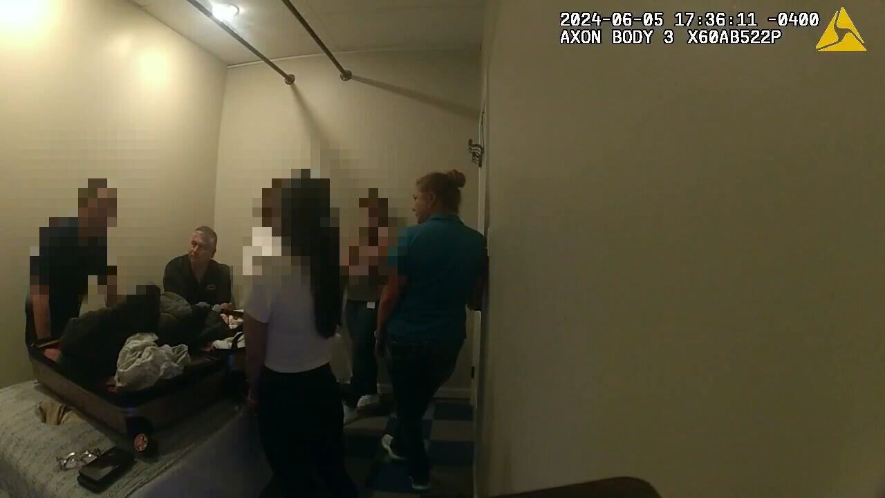 Bodycam: Police find signs of human trafficking in unlicensed massage ...