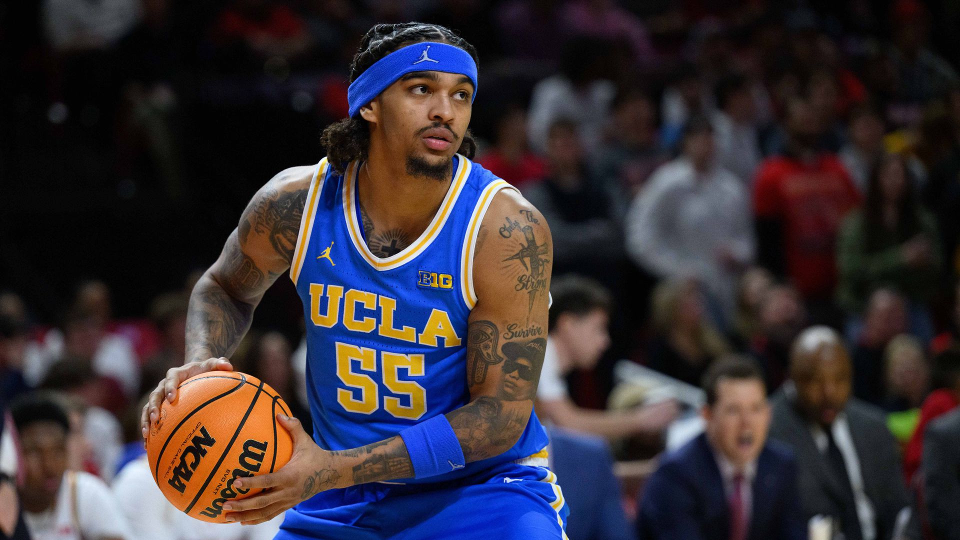 Former Illinois guard Skyy Clark makes return to hostile State Farm Center