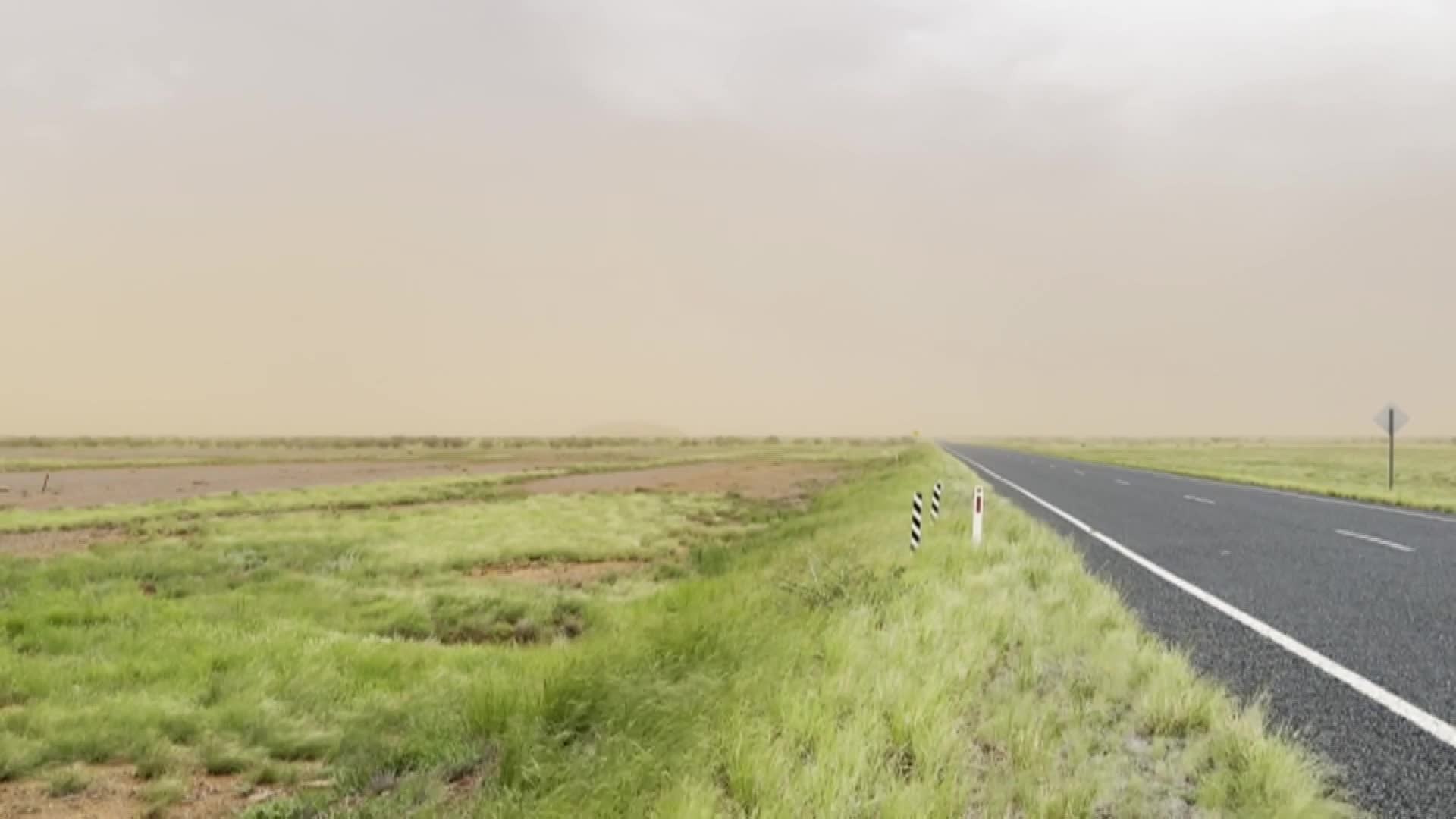 Tropical cyclone forms off WA coast, Pilbara residents urged to prepare